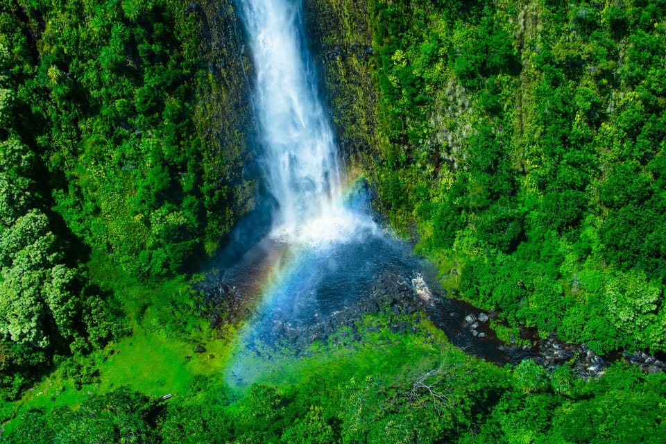 Luxury Picnic Volcanoes & Waterfalls: Private Helicopter - What Our Reviewers Say