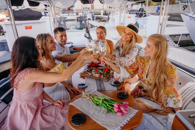 Luxury Private Miami River E-Boat Cruise & Wine and Charcuterie - A Detailed Look at the Miami River E-Boat Experience