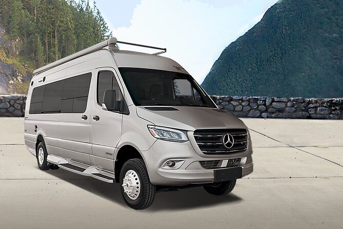 Luxury Private Van to Pikes Peak Garden of Gods - Luxury and Comfort on the Road