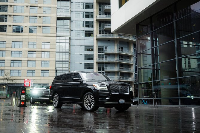 Luxury SUV Airport Transfer From SeaTac-Seattle (Up 5 Passengers) - Introduction