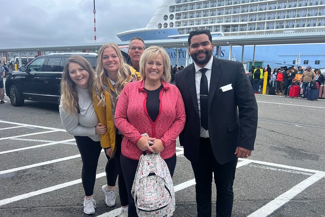 Luxury SUV Airport Transfer From SeaTac-Seattle (Up 5 Passengers) - The Vehicles and Comfort