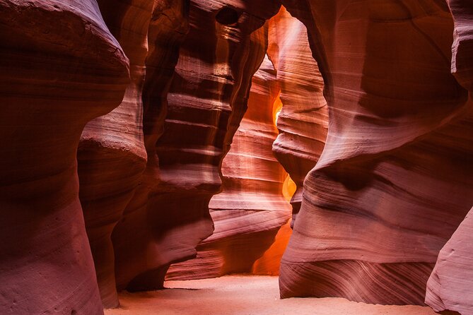 Luxury tour for up to 7 to Antelope Canyon X and Horseshoe Bend - The Sum Up