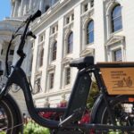 Madison Wisconsin: Guided Downtown eBike Tour - Madison’s Iconic State Capitol