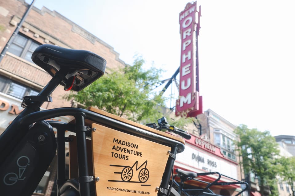 Madison Wisconsin: Guided Downtown eBike Tour - Exploring Downtown and Cultural Hotspots