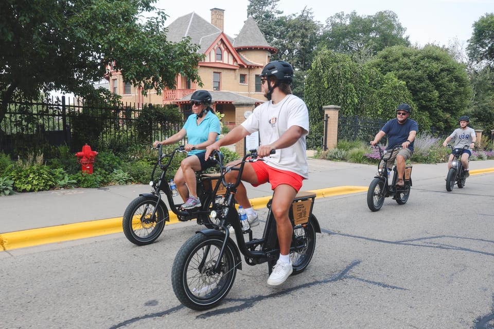 Madison Wisconsin: Guided Downtown eBike Tour - End of Tour