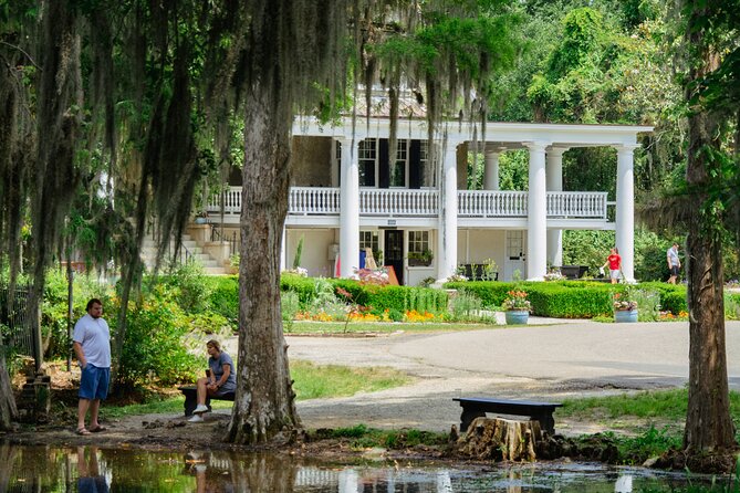 Magnolia Plantation Tour with transportation PLUS City Bus Tour - A Detailed Look at the Magnolia Plantation & Charleston City Bus Tour Combo