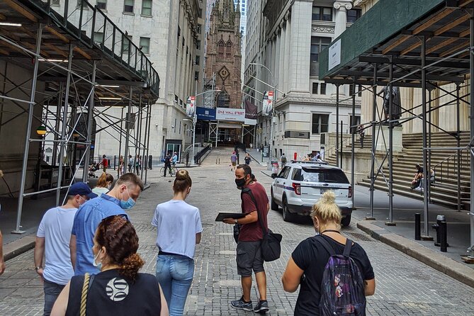 Manhattan Highlights Private Tour by Car - FAQ