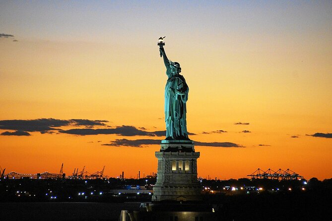 Manhattan Skyline and Statue Night Cruise - Practical Tips for Your Cruise Experience