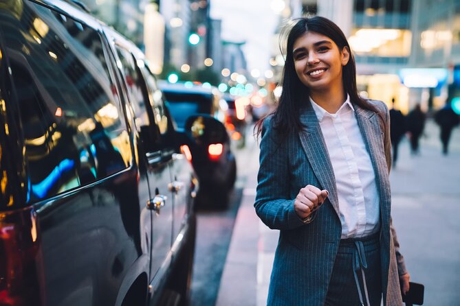Manhattan to JFK Private Transfer by Luxury SUV - The Experience in Detail