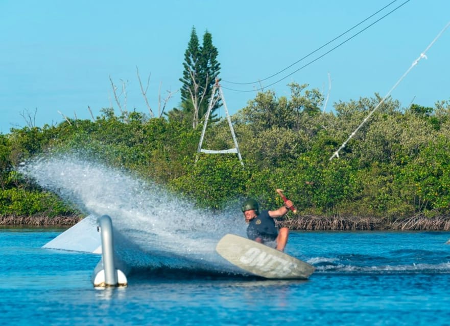 Marathon: Private Cable or Cable Kiteboarding Session - What Makes the Equipment and Setting Special?