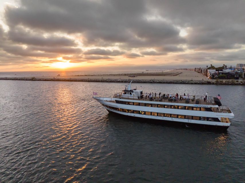 Marina Del Rey: Thanksgiving Buffet Brunch or Dinner Cruise - Key Points