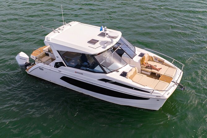 Marine Wildlife & Whale Watching Tour in The Hamptons - Key Points