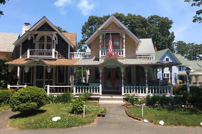 Martha's Vineyard Day Trip with Optional Island Tour from Boston - Key Points
