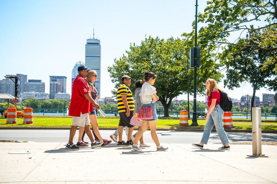 Massachusetts Institute of Technology Public Tour - FAQs About the MIT Public Tour