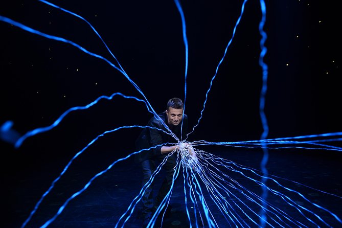Mat Franco Magic Reinvented Nightly at the LINQ Hotel and Casino - In-Depth Itinerary Breakdown
