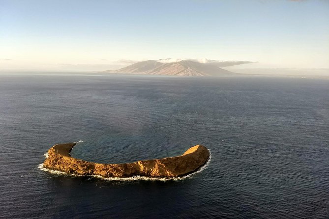 Maui Circle Island-PRIVATE-Air Tour for 2-5: Waterfalls & Lava! - FAQ  