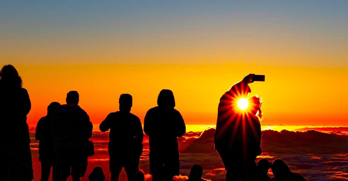 Maui: Haleakala Sunset and Stargazing Tour with Dinner - What to Consider