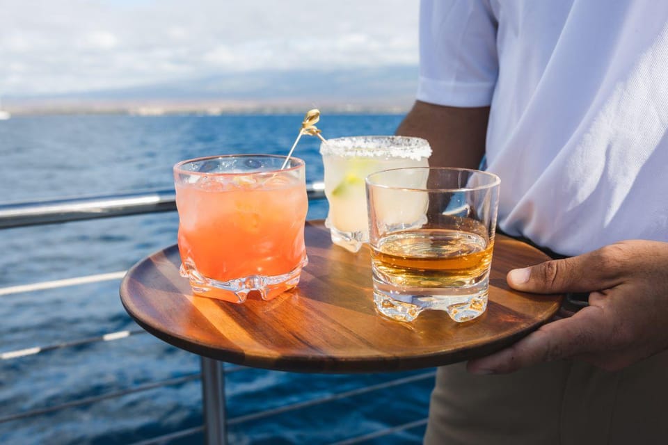 Maui: Luxury Catamaran Alii Kai Royal Sunset Dinner Cruise - Setting Sail: The Journey Unfolds  