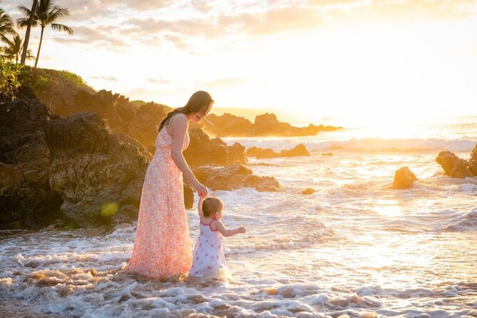 Maui Photoshoot Fun and Creative memories - The Location: Poolenalena Beach