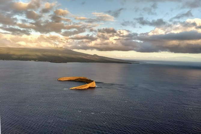 Maui -PRIVATE- Air Tour: 5 Islands: (2-5 people): SEE Even MORE! - A Closer Look at the Experience