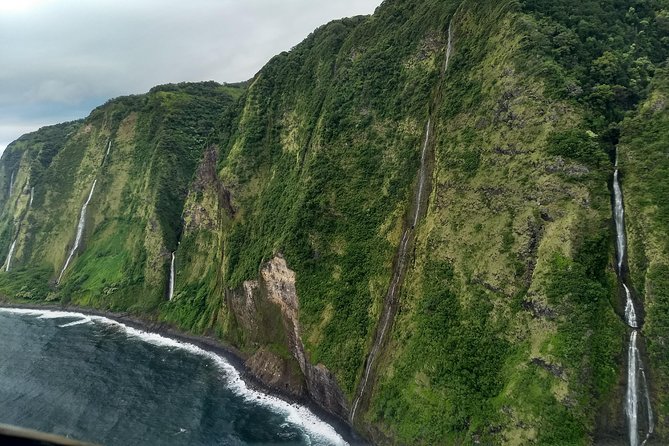 Maui *PRIVATE* Air Tour: Aquamarine & Emerald Dream: (2-5 People) - FAQ