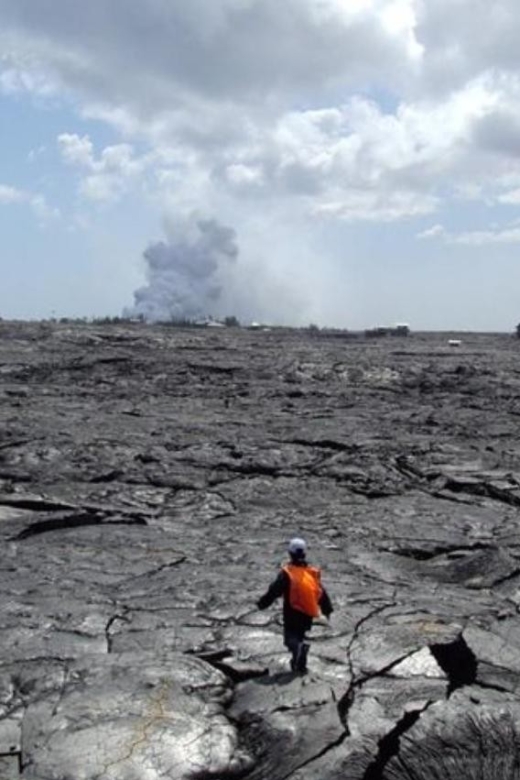 Maui to Big Island: Big Island Volcano Helicopter & Bus Tour - Key Points