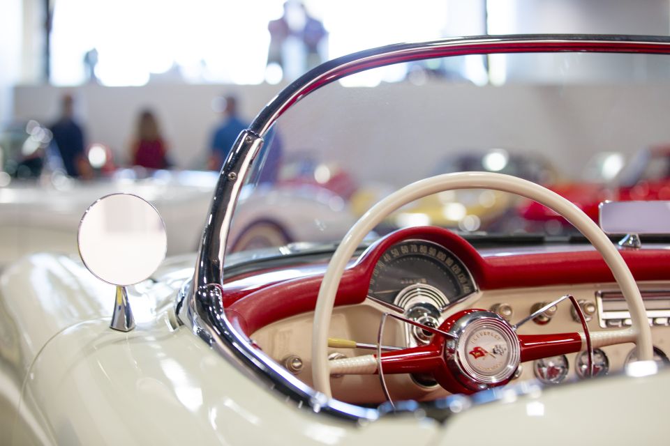 Memphis: Entry Ticket to the Edge Motor Museum - Key Points