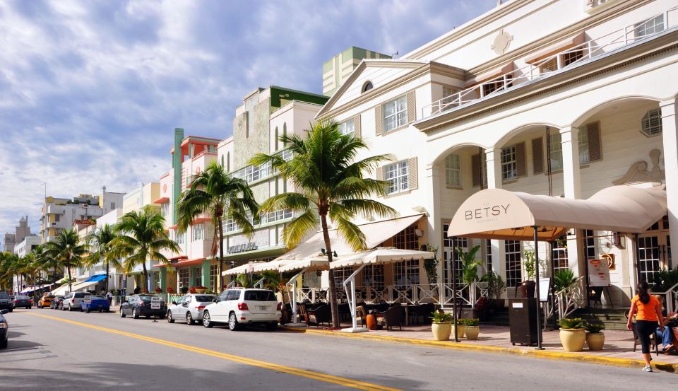 Miami - Art Deco Highlights & The Wolfsonian Museum Tour - Exploring Miami’s Art Deco Scene: What to Expect