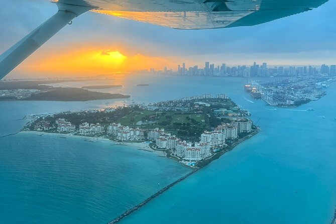 Miami Beach: Luxury Plane Tour with Free Champagne - Why This Tour Could Be the Perfect Choice