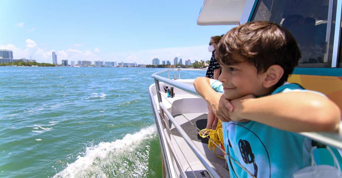 Miami: Biscayne Bay Celebrity Homes Sightseeing Cruise - Key Points
