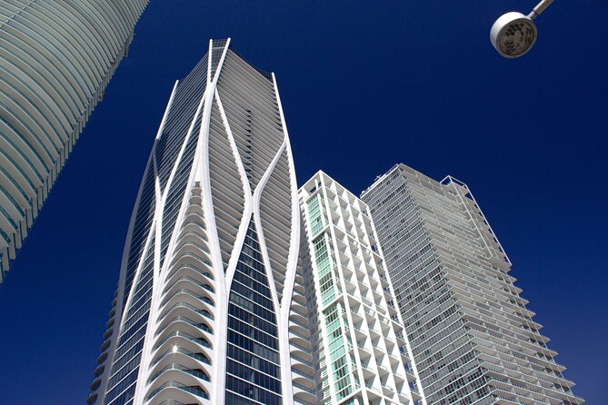Miami : Bus, Boat & Walking Tour the Ultimate City Discovery - FAQ