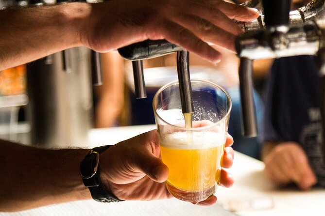 Miami Darty-life on Party Boat with a Drink - How It Compares to Similar Experiences