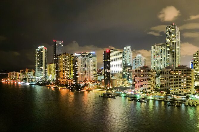 Miami Evening Cruise of Biscayne Bay on Luxury Yacht - Miami Evening Cruise of Biscayne Bay on Luxury Yacht: An Honest Review