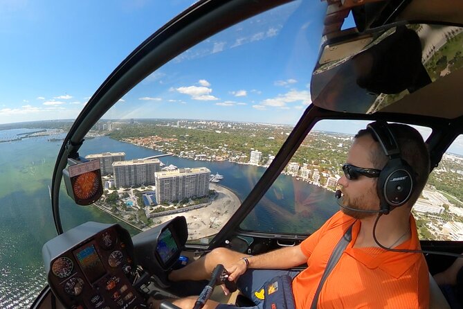 Miami Helicopter Tour: Best Sightseeing Adventure in Miami - An In-Depth Look at the Miami Helicopter Tour