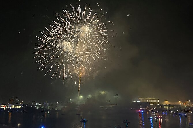 Miami July 4 Nightclub on Water with the Biscayne Bay Fireworks - The Itinerary Breakdown