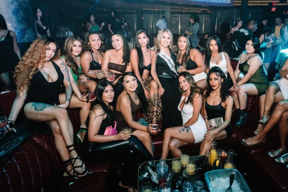 Miami Latin Club Crawl - What to Expect from the Miami Latin Club Crawl