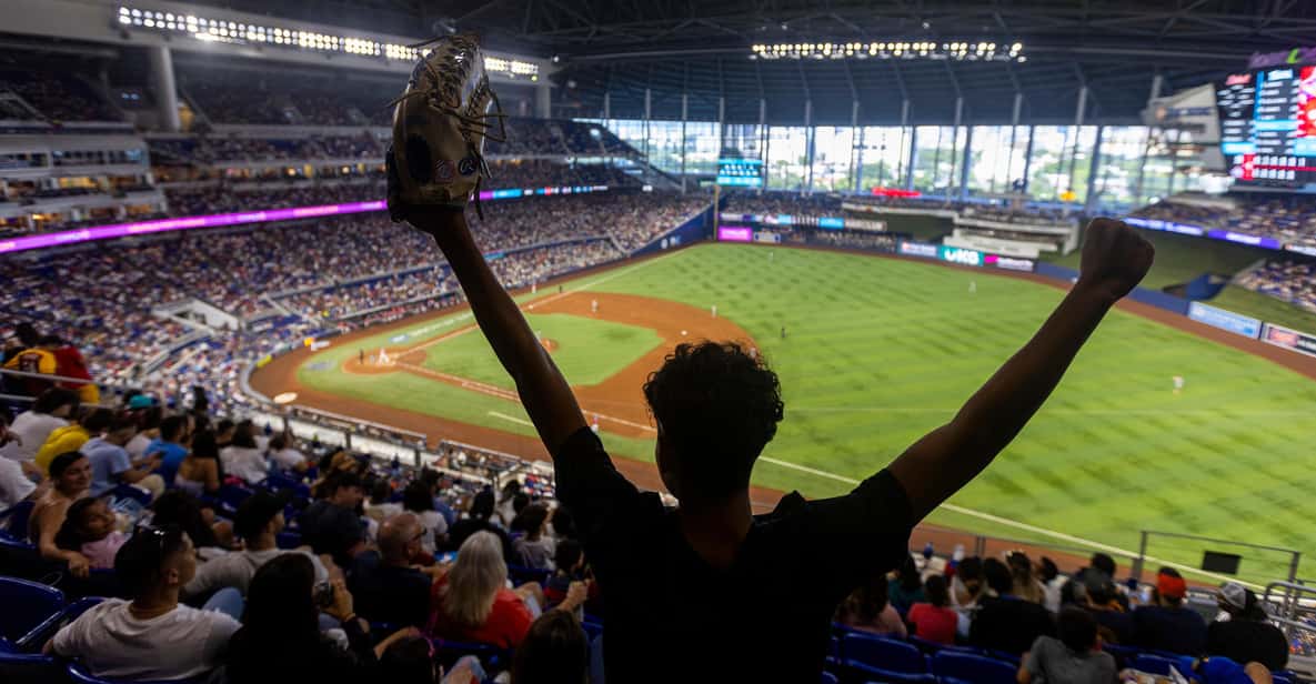 Miami Marlins Baseball Game Ticket at LoanDepot Park - What You Can Expect During the Game