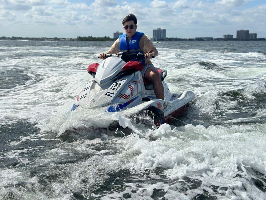 Miami: Miami Beach Jetski Ride with Boat and Drinks - FAQ