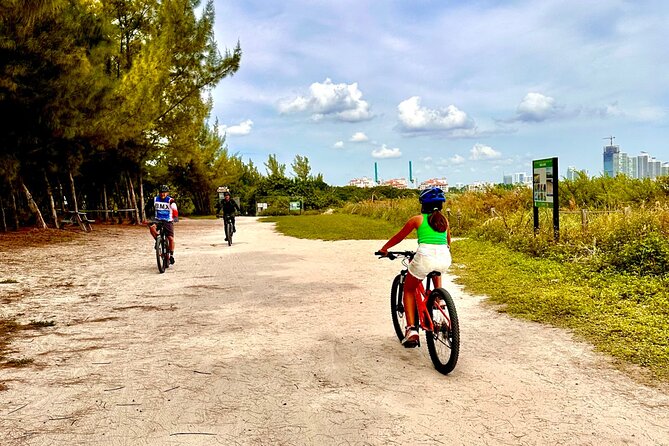 Miami Mountain Biking in Virginia Key Trails - Key Points