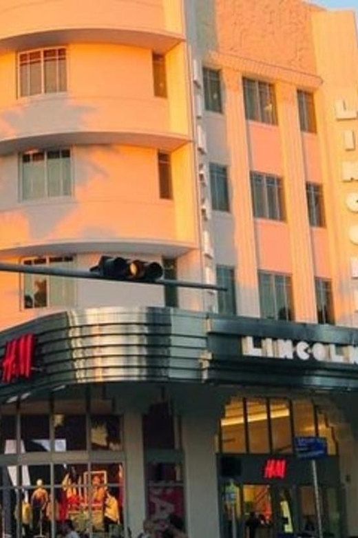 Miami : Must-See Attractions Private Car Tour with a Guide - An Itinerary That Mixes Iconic and Authentic Sights
