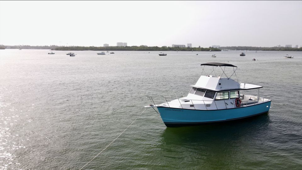 Miami Party Yacht for 34PP Bachelorette party Birthday party - An In-Depth Look at the Miami Party Yacht Tour