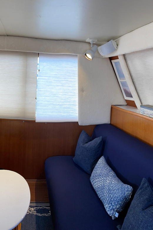 Miami: Private Dinner Cruise for 2 on a yacht. - An In-Depth Look at the Experience