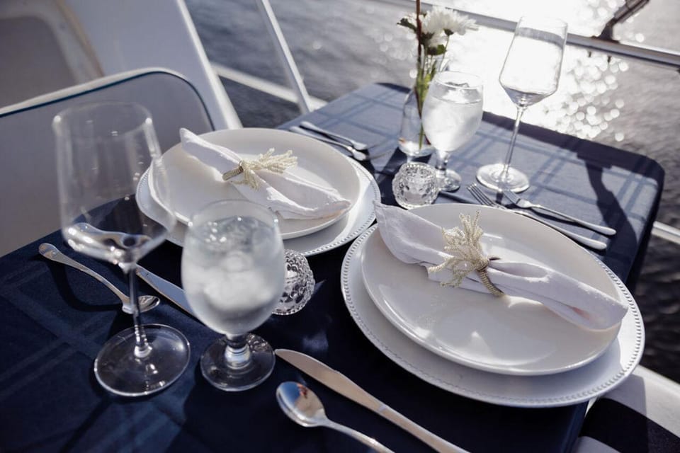 Miami: Private Dinner Cruise for 2 on a yacht. - Why This Lunch/Dinner Cruise Is Worth the Price