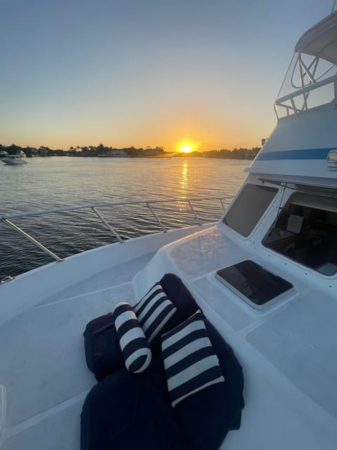 Miami: Private Dinner Cruise for 2 on a yacht. - Who Would Love This Experience?
