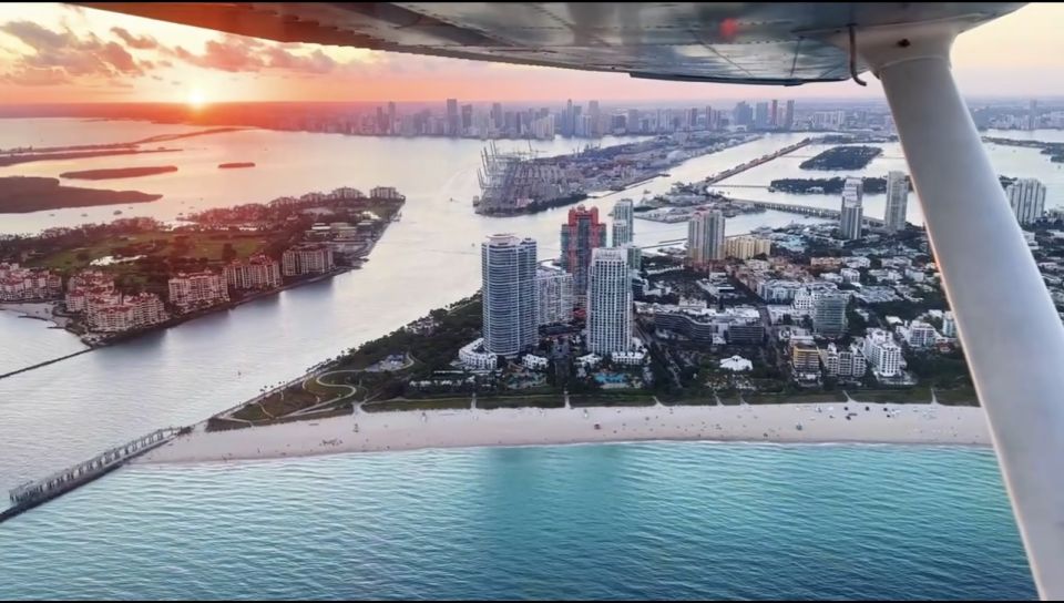Miami: Romantic 1-Hour Private Flight Tour with Champagne - FAQ