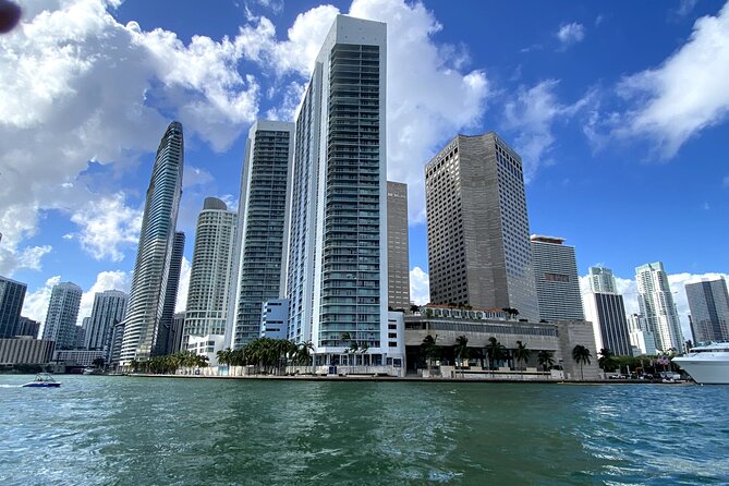 Miami Skyline Cruise to Millionaire's Homes from South Beach - Who Should Consider This Tour?