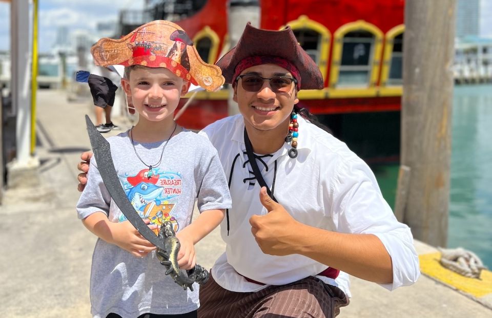 Miami: Skyline & Millionaire's Homes Pirate Boat Cruise - An In-Depth Look at the Experience