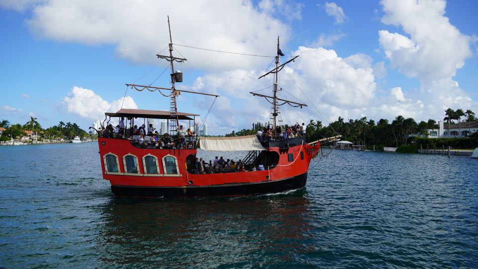 Miami: Skyline & Millionaire's Homes Pirate Boat Cruise - Who Will Love This Tour?