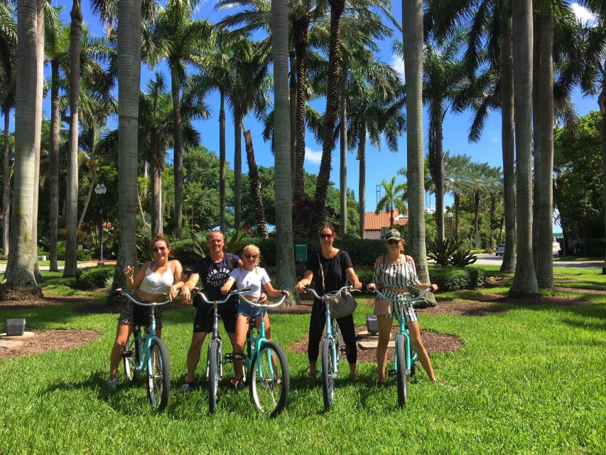 Miami: South Beach Bike Rental - The Practicality and Atmosphere of South Beach Bike Rental