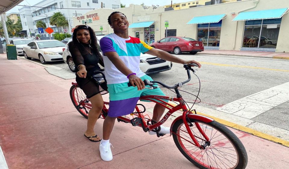 Miami: South Beach Tandem Bike Rental - Key Points